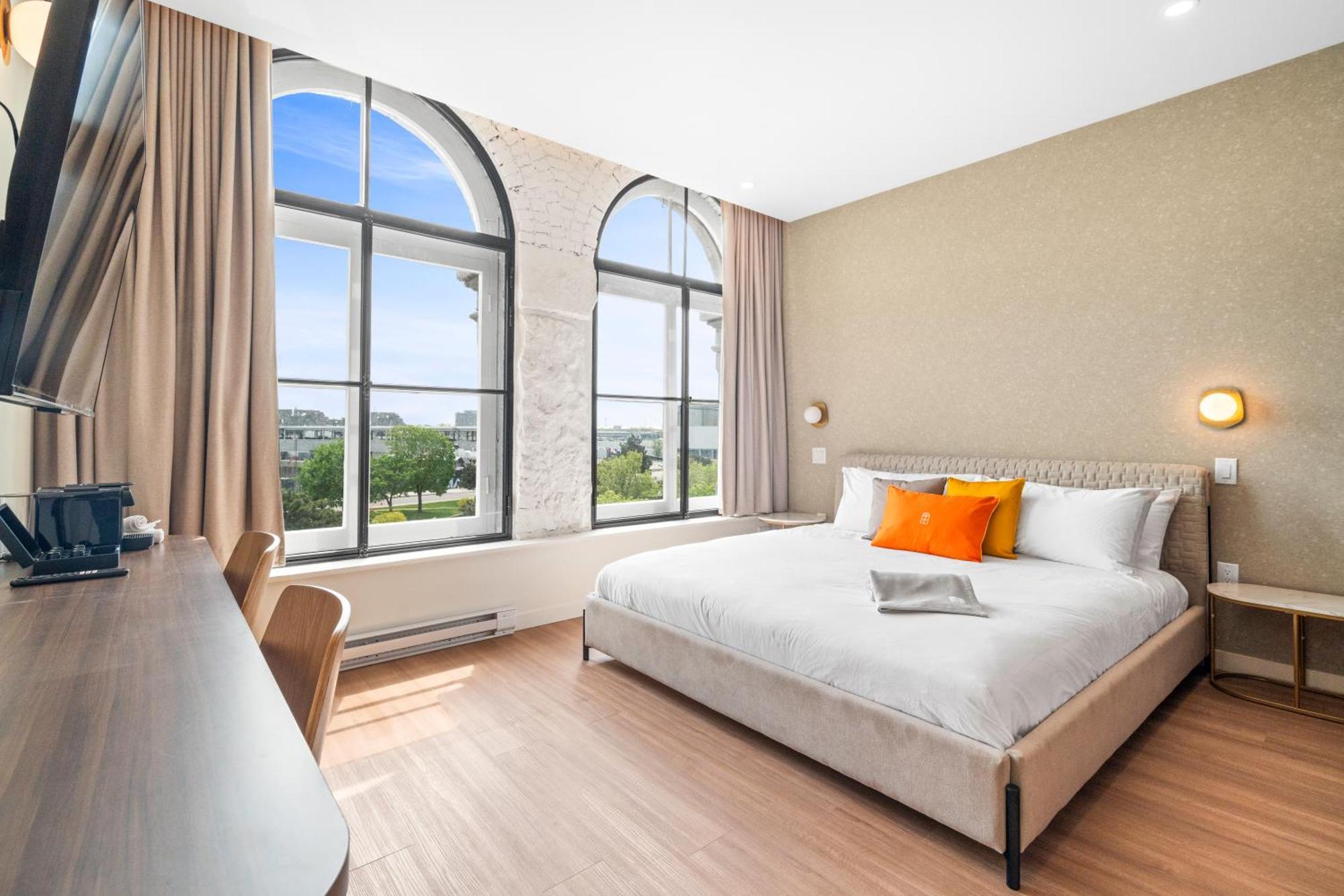 Arcadia Hotel Boutique Montreal Expert Review: What To Expect From Your Stay in 4 star Hotel ...